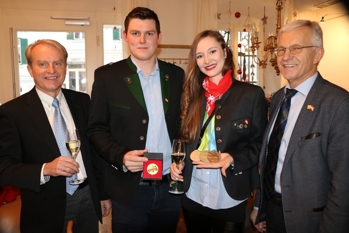 Wir gratulieren Lisa Janisch und Oliver Pieber - Birkfeld